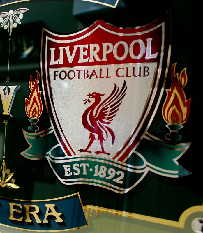 Manchester United V Liverpool - Glass sign - David Smith - Traditional ...