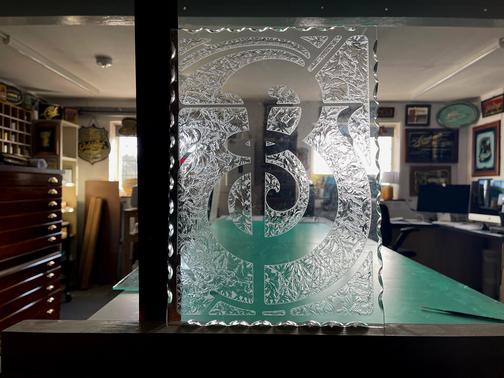 Glue Chipped Glass - "Letter B Glass Scalloped" 9 1/2" x 13 1/2 ...